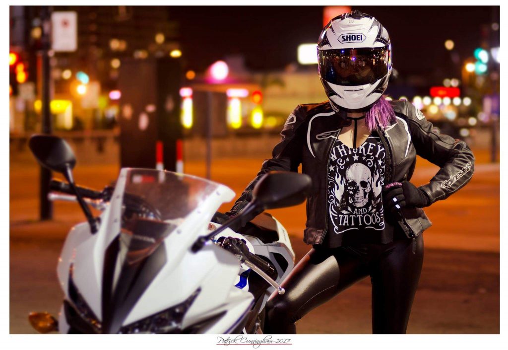 Night Riders: conseils pour vos randonnées nocturnes à moto - Chicks ...